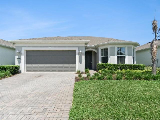 4 bedroom luxury Villa for sale in St. Cloud, Florida