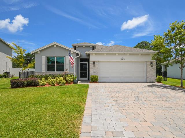 4 bedroom luxury Villa for sale in Stuart, Florida