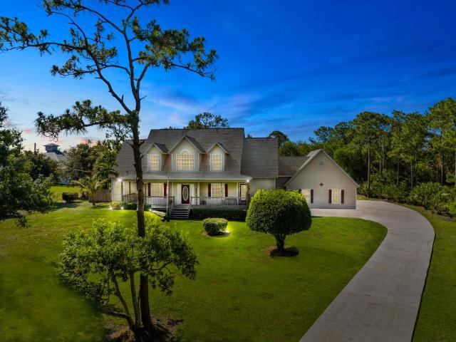 4 bedroom luxury Villa for sale in Stuart, Florida
