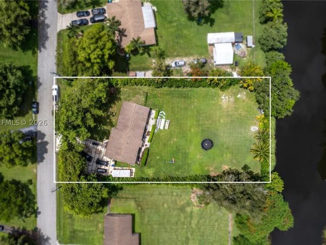 4 bedroom luxury Villa for sale in Southwest Ranches, Florida