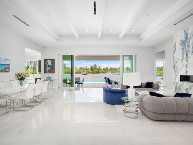 4 bedroom luxury Villa for sale in Vero Beach, Florida