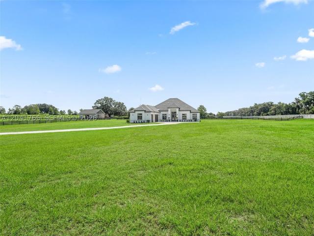 4 bedroom luxury Villa for sale in Villages of Ocala West Mobile Home Park, Florida