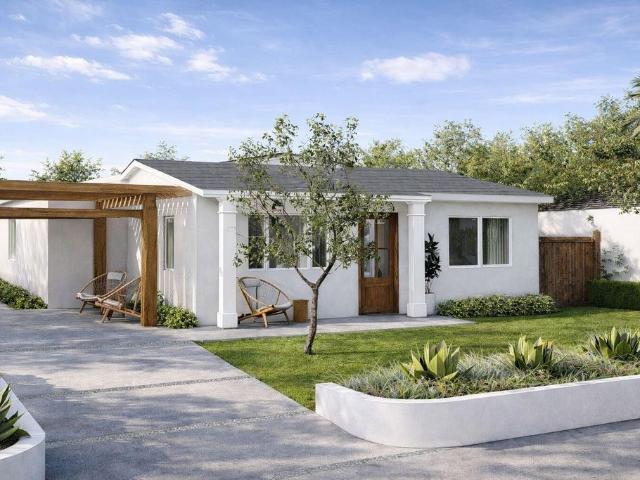 4 bedroom luxury Villa for sale in West Palm Beach, Florida
