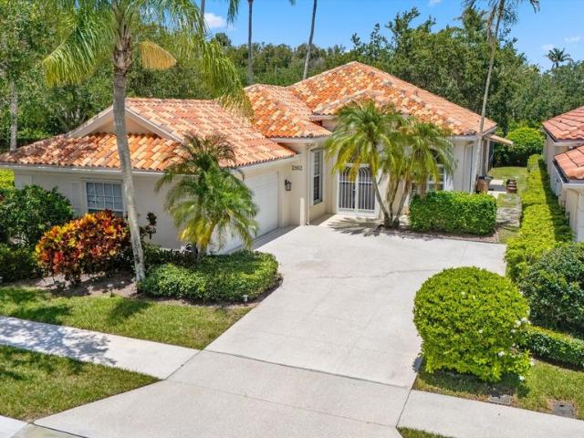 4 bedroom luxury Villa for sale in West Palm Beach, Florida