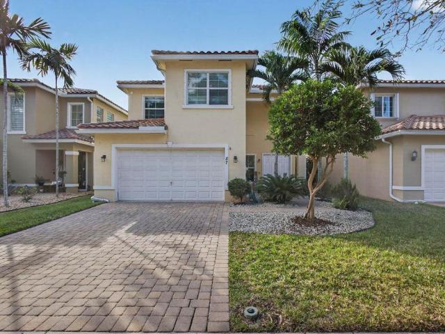 4 bedroom luxury Villa for sale in West Palm Beach, Florida