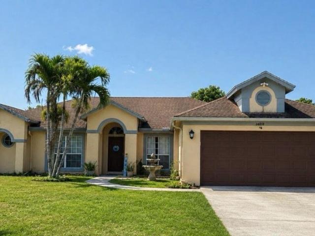 4 bedroom luxury Villa for sale in West Palm Beach, Florida