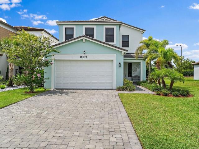 4 bedroom luxury Villa for sale in Westlake, Florida