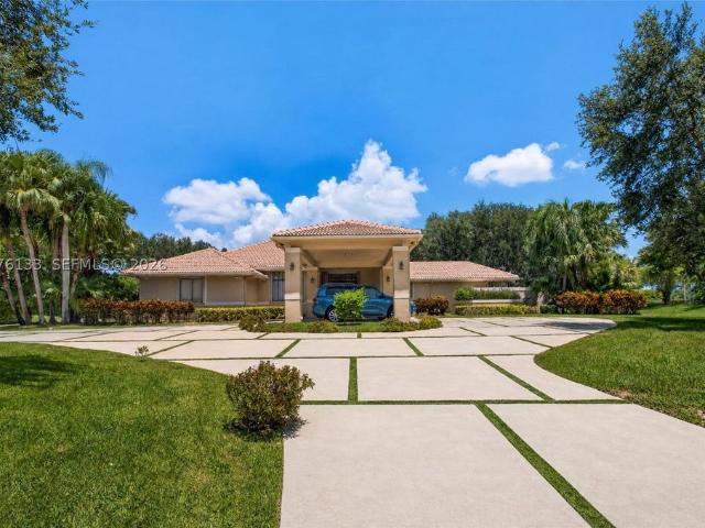 4 bedroom luxury Villa for sale in Weston, United States