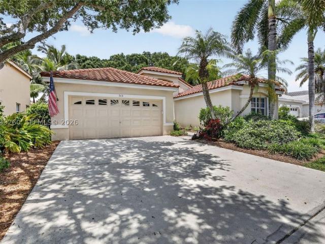 4 bedroom luxury Villa for sale in Weston, Florida