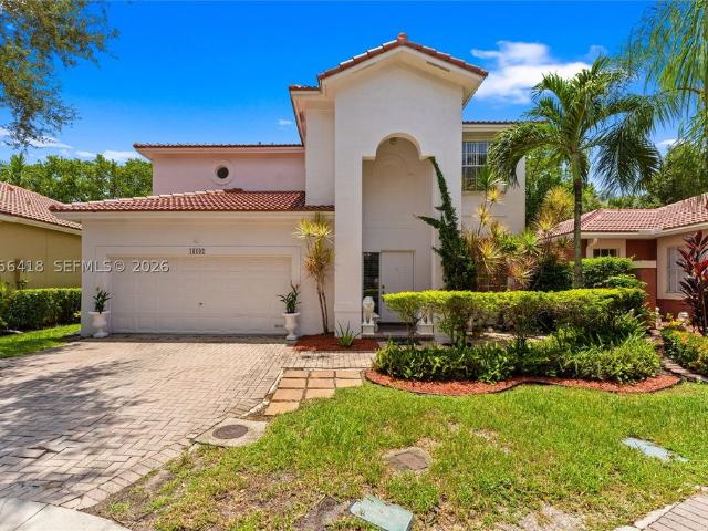 4 bedroom luxury Villa for sale in Weston, Florida