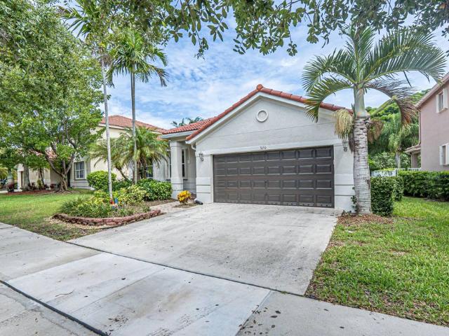 4 bedroom luxury Villa for sale in Weston, Florida