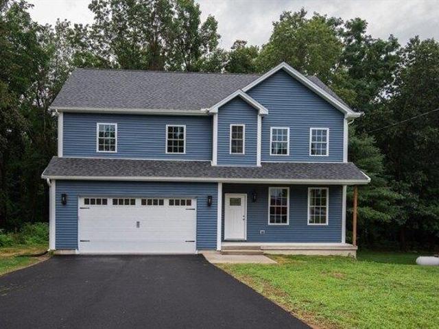4 bedroom, Ludlow MA 01056 104870032