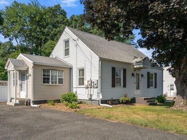 4 bedroom, Ludlow MA 01056 104833032