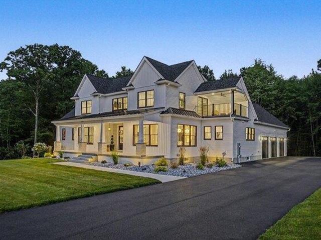 4 bedroom, Ludlow MA 01056 105041629