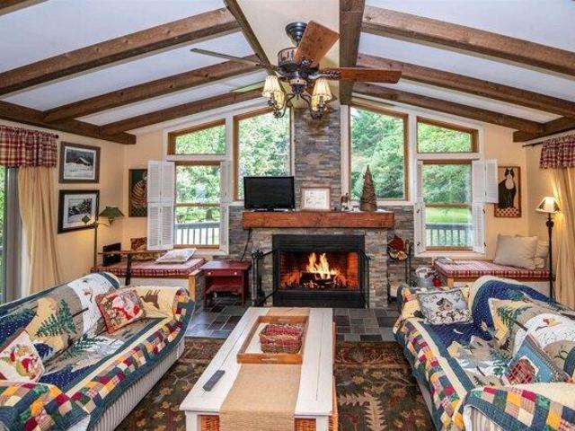 4 bedroom, Ludlow VT 05149 105159244