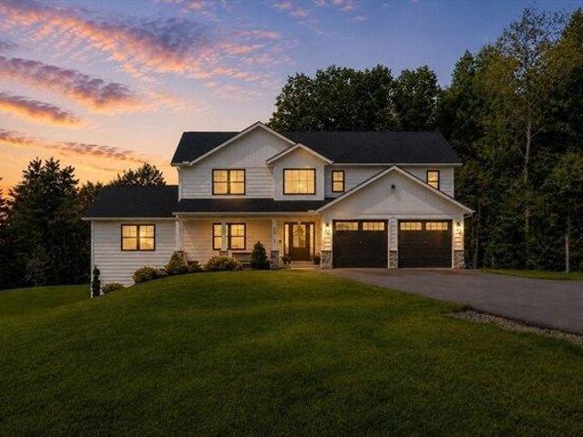 4 bedroom, Lunenburg MA 01462 105160376