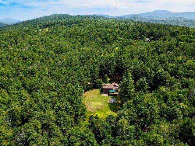 4 bedroom, Lyme NH 03768 102318318