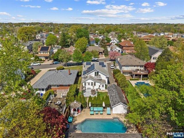 4 bedroom, Lyndhurst NJ 07071 102279606