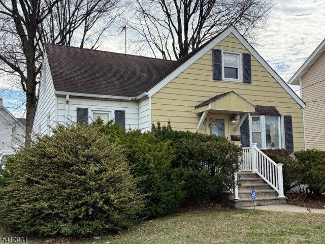 4 bedroom, Lyndhurst NJ 07071 102215019
