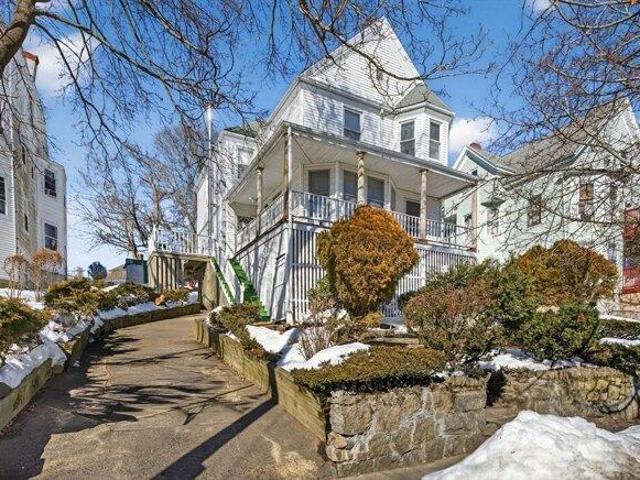 4 bedroom, Lynn MA 01902 104605587
