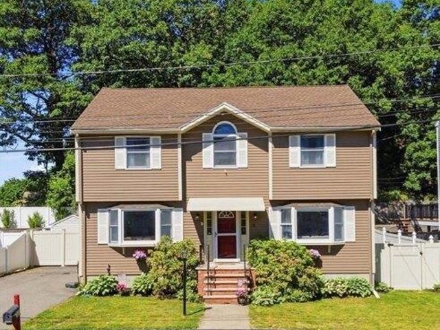 4 bedroom, Lynn MA 01904 103968857