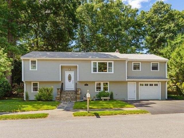 4 bedroom, Lynn MA 01904 104788919