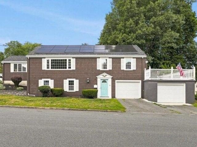 4 bedroom, Lynn MA 01904 105041330