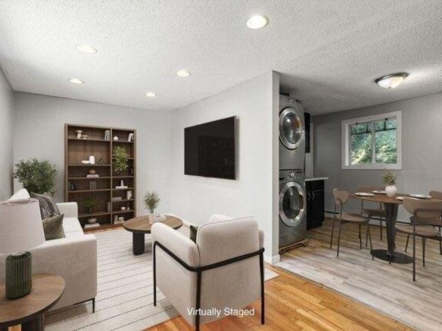 4 bedroom, Lynn MA 01905 104570041
