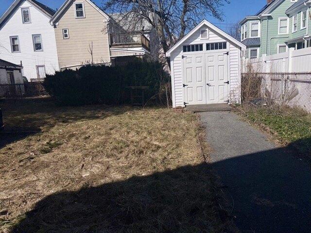 4 bedroom, Lynn MA 01905 105256294