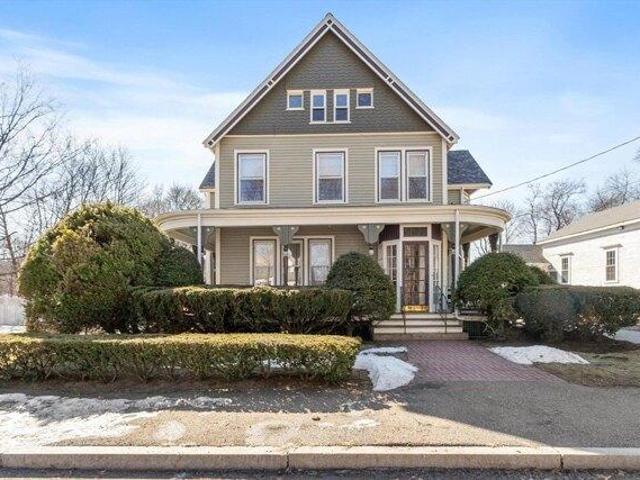 4 bedroom, Lynnfield MA 01940 102594099