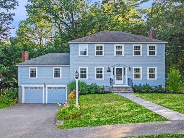 4 bedroom, Lynnfield MA 01940 103162444