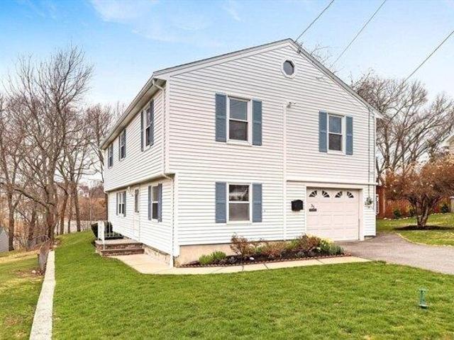 4 bedroom, m MA 01970 102371551