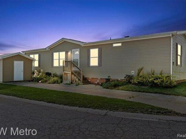 4 bedroom, m MI 48167 LS93679357