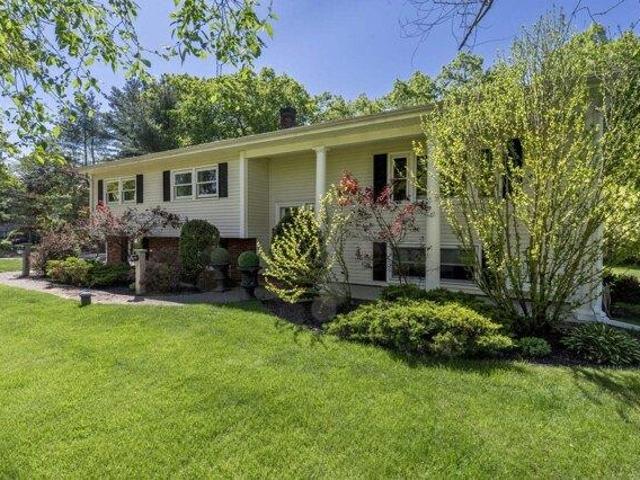 4 bedroom, m NH 03079 102822760