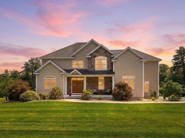 4 bedroom, m NH 03079 105109699