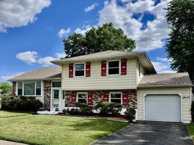 4 bedroom, Mount Holly NJ 08060 104688398