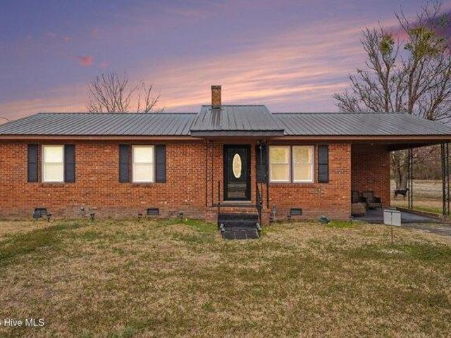 4 bedroom, Mount Olive NC 28365 104902253