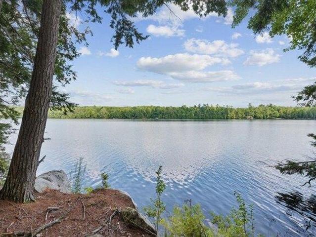 4 bedroom, Mount Vernon ME 04352 104044091