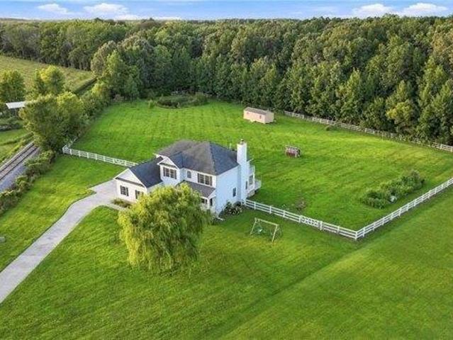 4 bedroom, Moyock NC 27958 104908147
