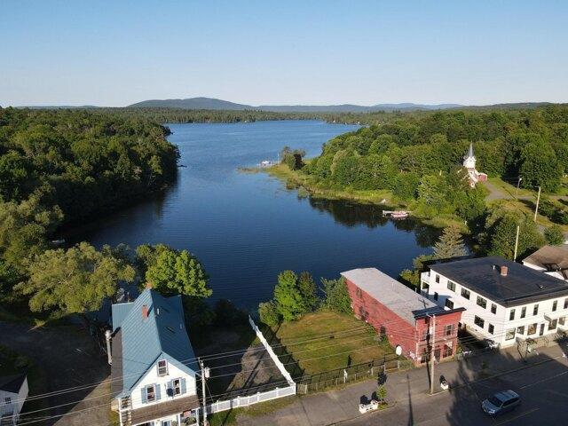 4 bedroom, Monson ME 04464 104789087