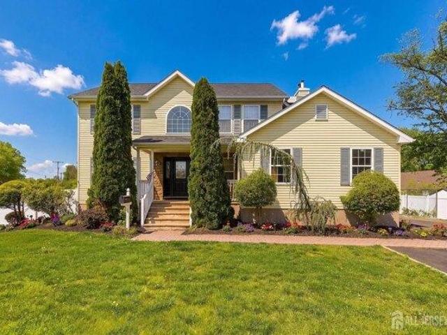 4 bedroom, Monroe NJ 08831 102528057