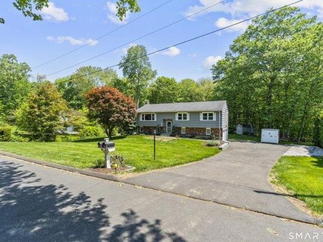 4 bedroom, Monroe CT 06468 102726355