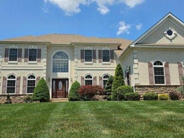 4 bedroom, Monroe Township NJ 08831 105190262