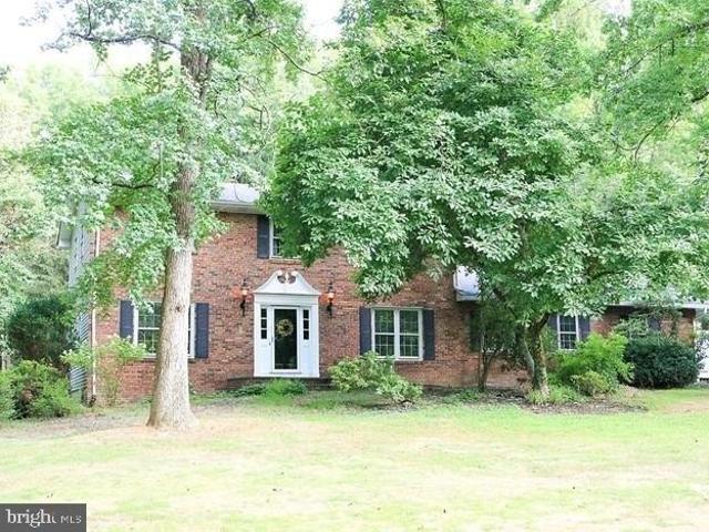 4 bedroom, Monroe Township NJ 08831 89358828