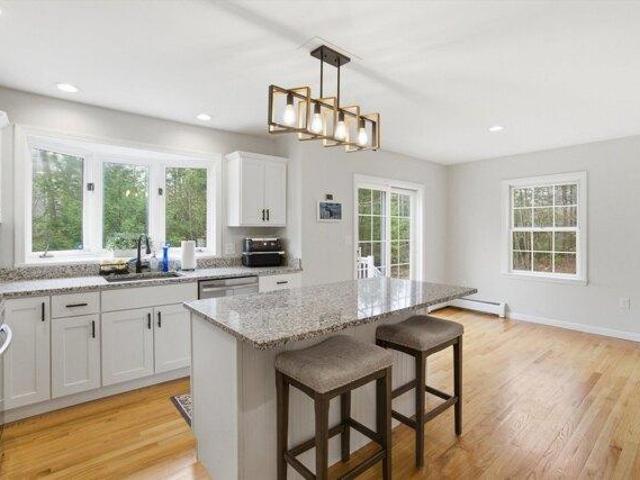 4 bedroom, Mont Vernon NH 03057 103888115