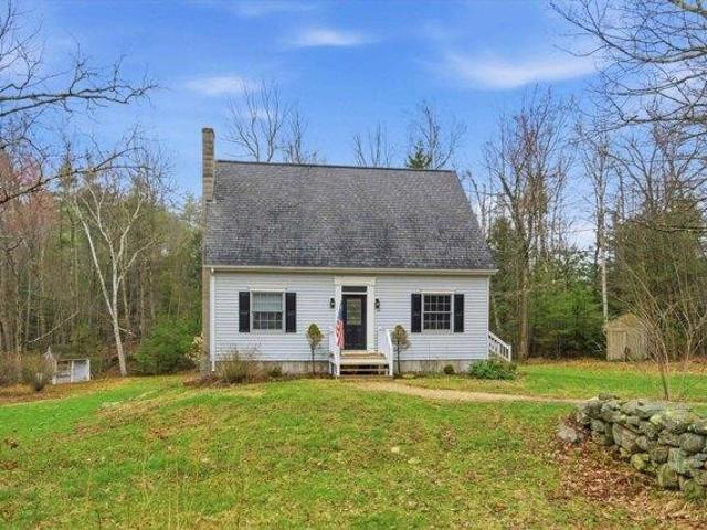 4 bedroom, Mont Vernon NH 03057 LS102154410
