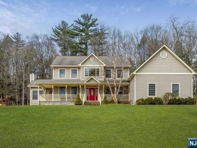 4 bedroom, Montague NJ 07827 102763107