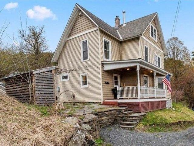 4 bedroom, Montpelier VT 05602 LS102761602