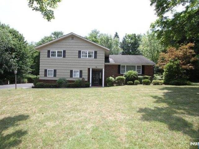 4 bedroom, Montvale NJ 07645 104374162
