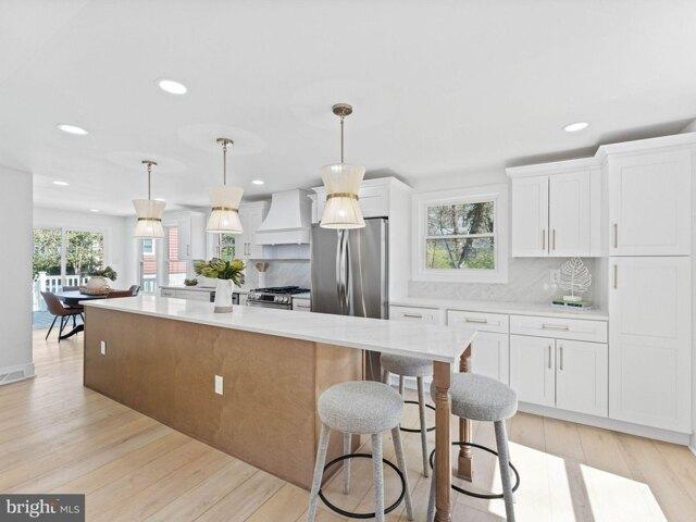 4 bedroom, Moorestown NJ 08057 101799434